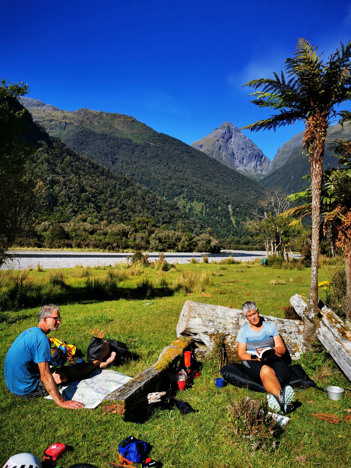 Okuru River (I/III/IV-) - PackraftingTrips.NZ
